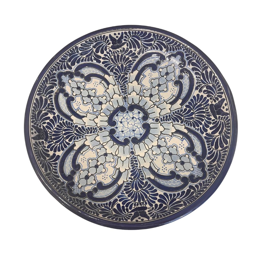 Regina Large Round Platter – Stewart House